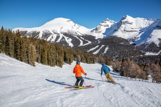 Descubre por qué el invierno en Canadá es tan emocionante - Clase Turista