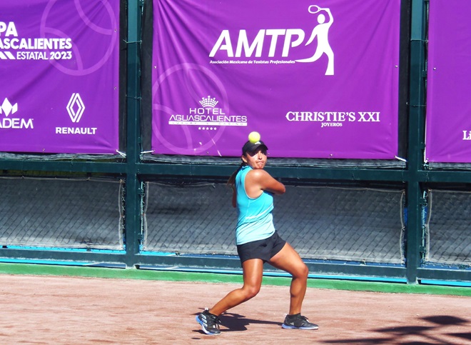 Jessica Hinojosa, doble monarca del Campeonato Nacional de Primera Fuerza de Tenis Femenil ...